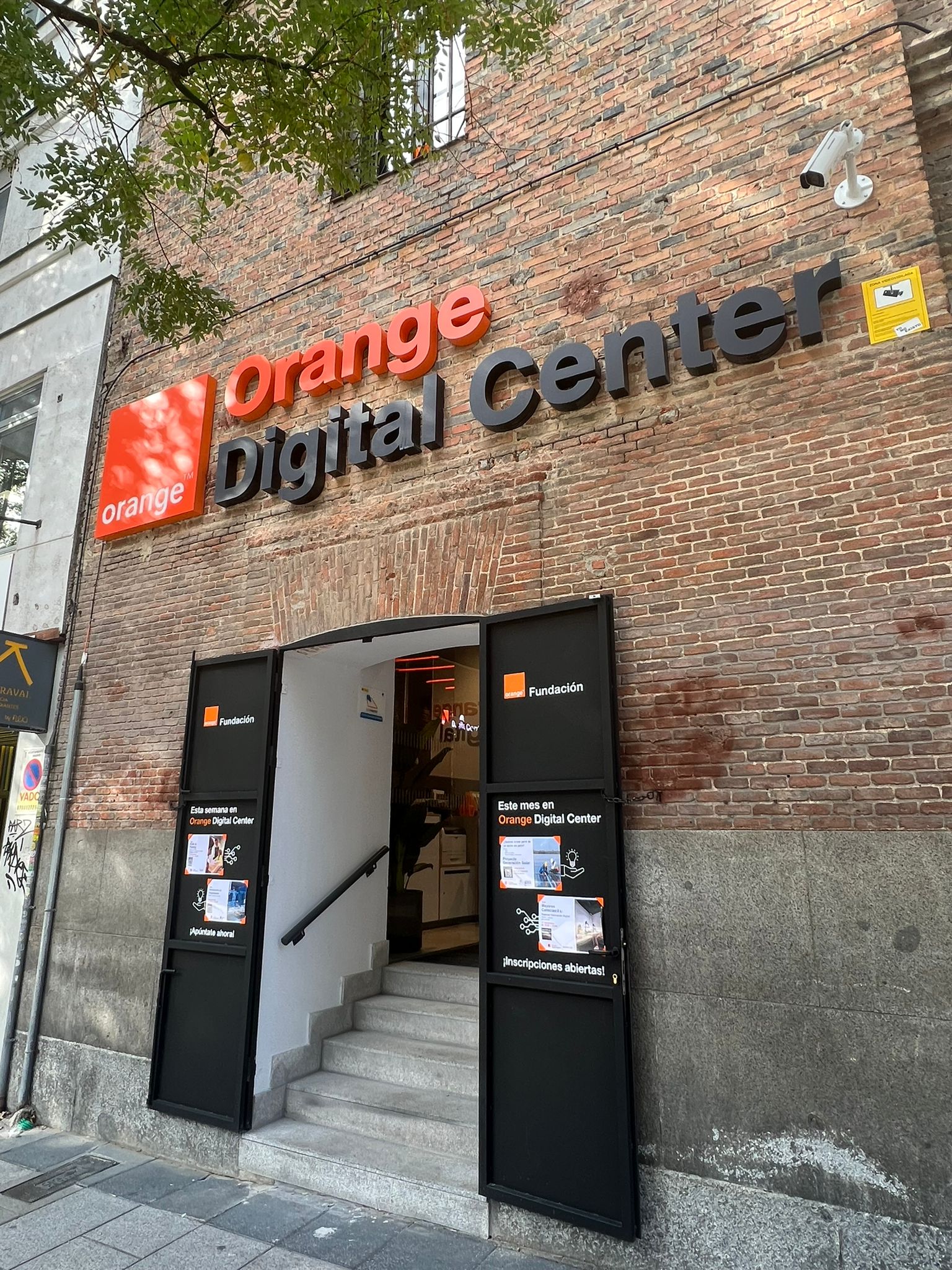 Orange Digital Center abre sus puertas en Navidad y Año Nuevo con un ...